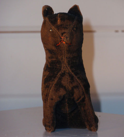 19Th C Velvet Cat