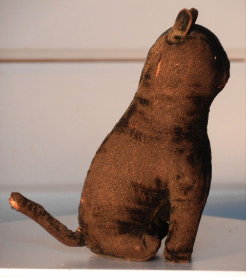 19Th C Velvet Cat