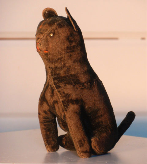 19Th C Velvet Cat